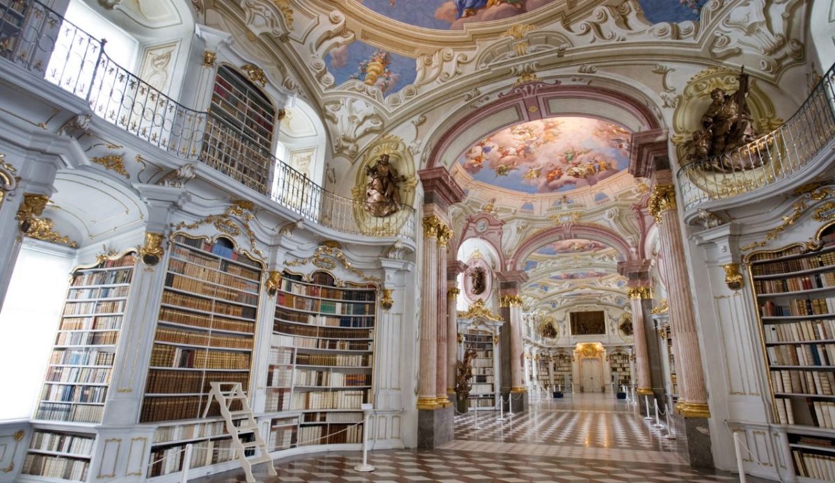 8 most beautiful libraries travelers love around the world