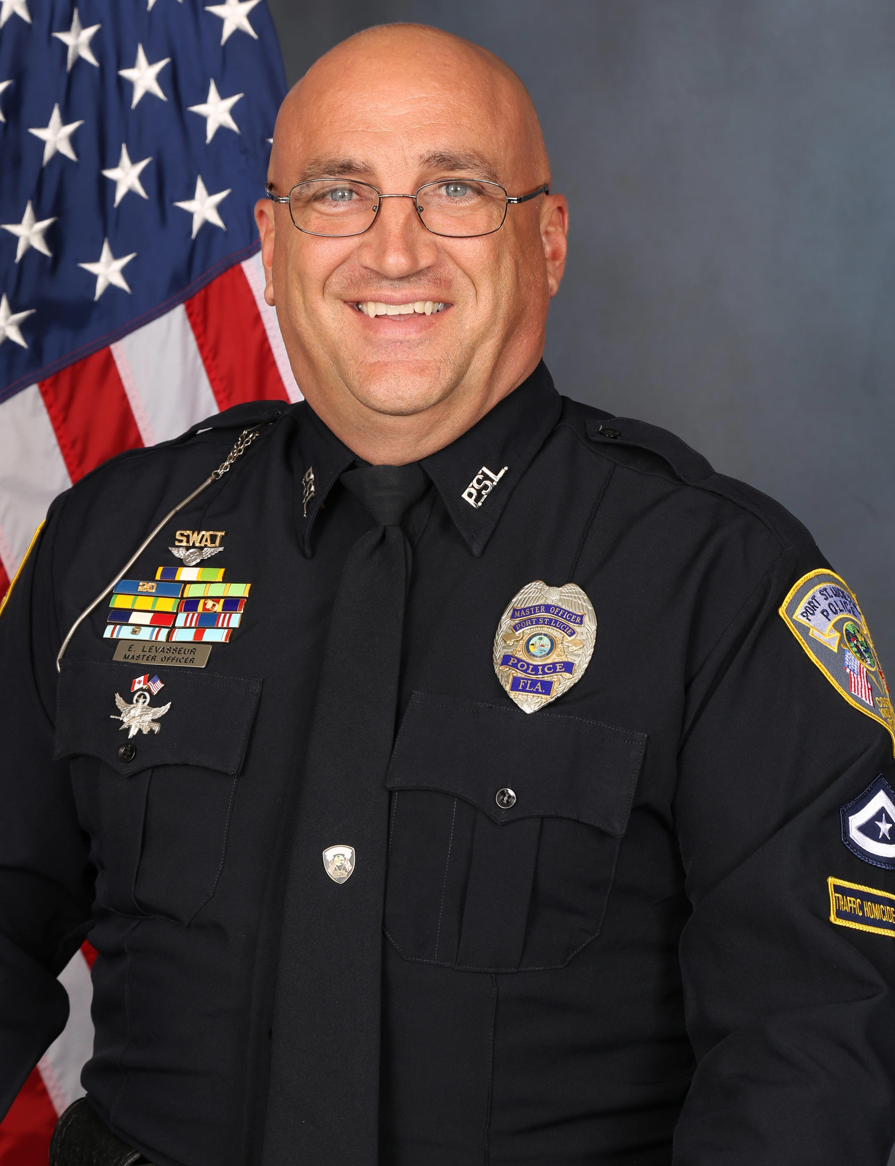 Police sergeant shot in face released from hospital