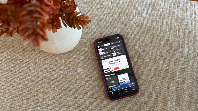 Android Central's best of 2025 awards: The best phones, smartwatches ...