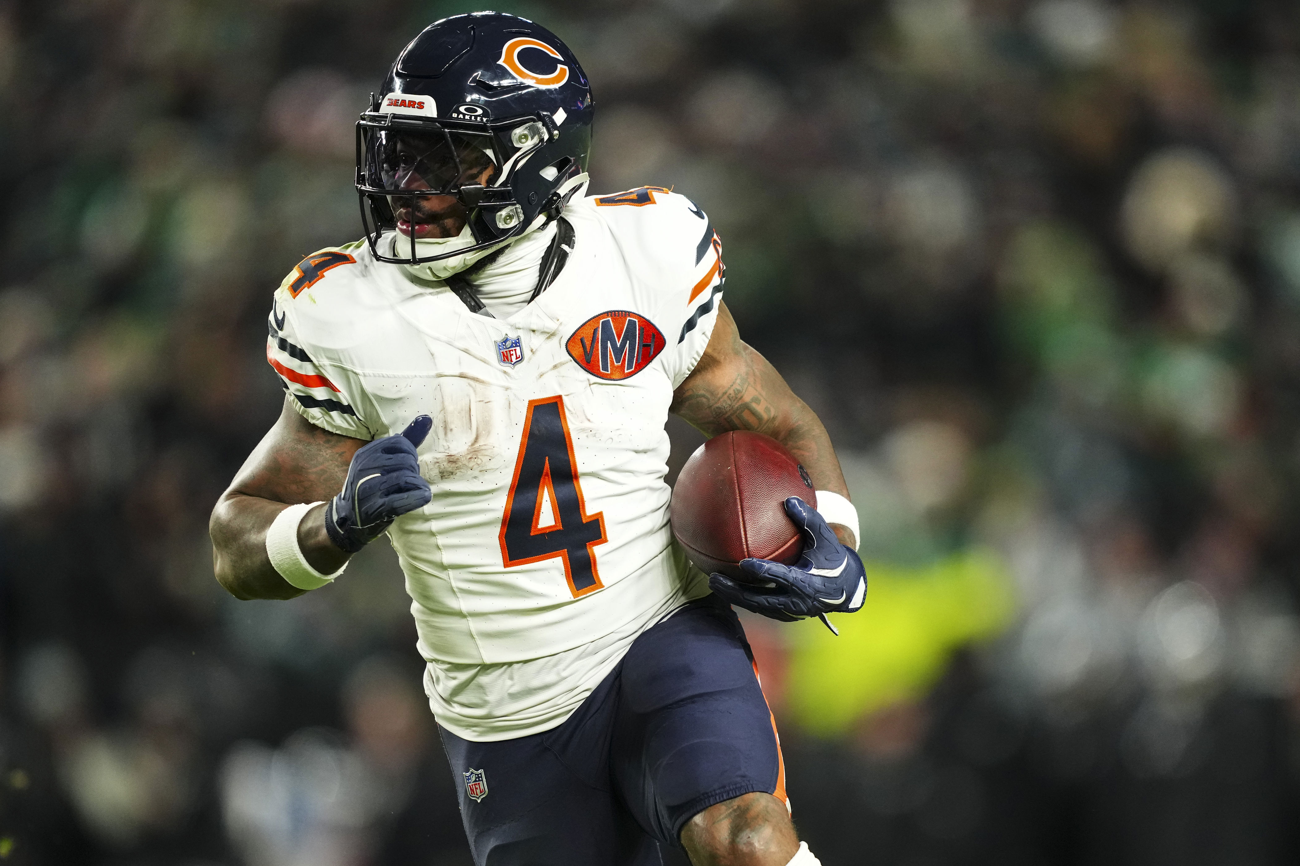 Bears' D'Andre Swift named one of FedEx Air & Ground Players of the Week