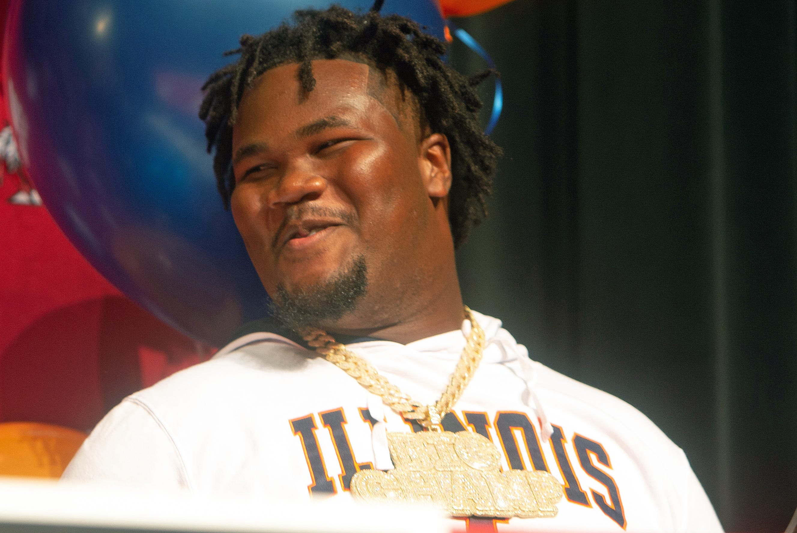 Vero Beach football celebrates decorated class on National Signing Day