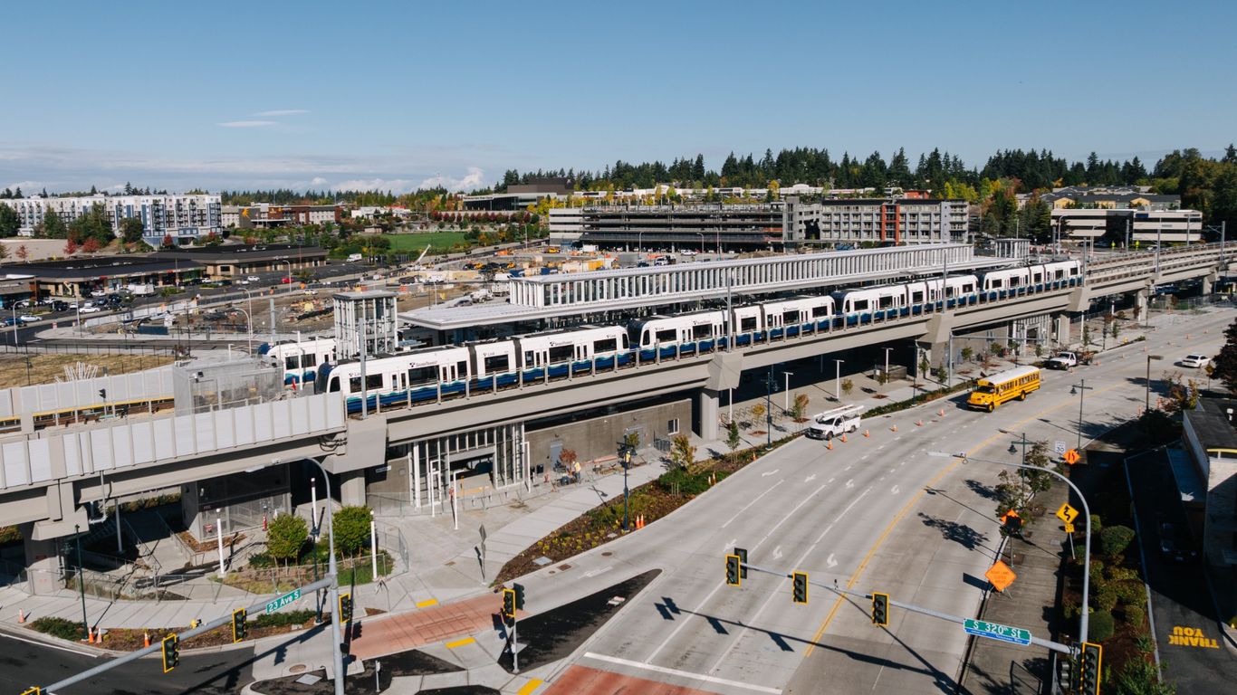 Light rail from Seattle to Federal Way opening after 17-year wait