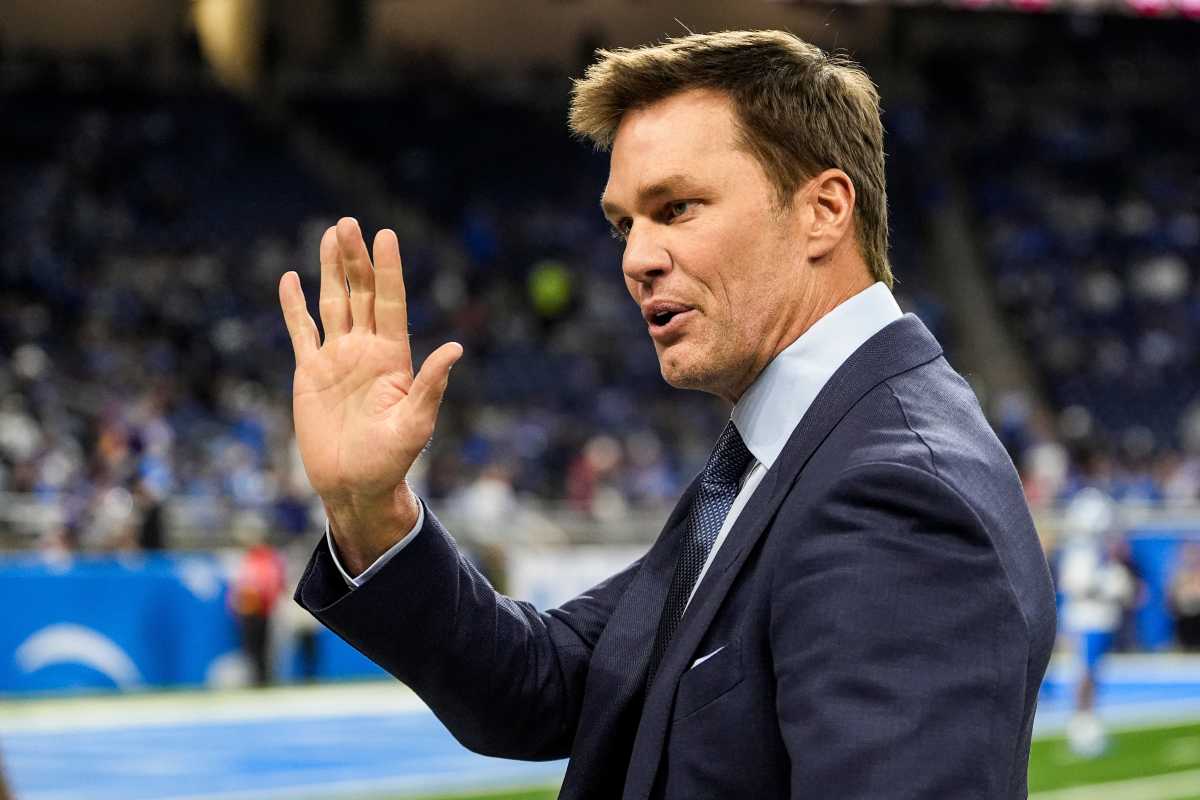 NFL Legend Tom Brady Sends Message After News Away From Football