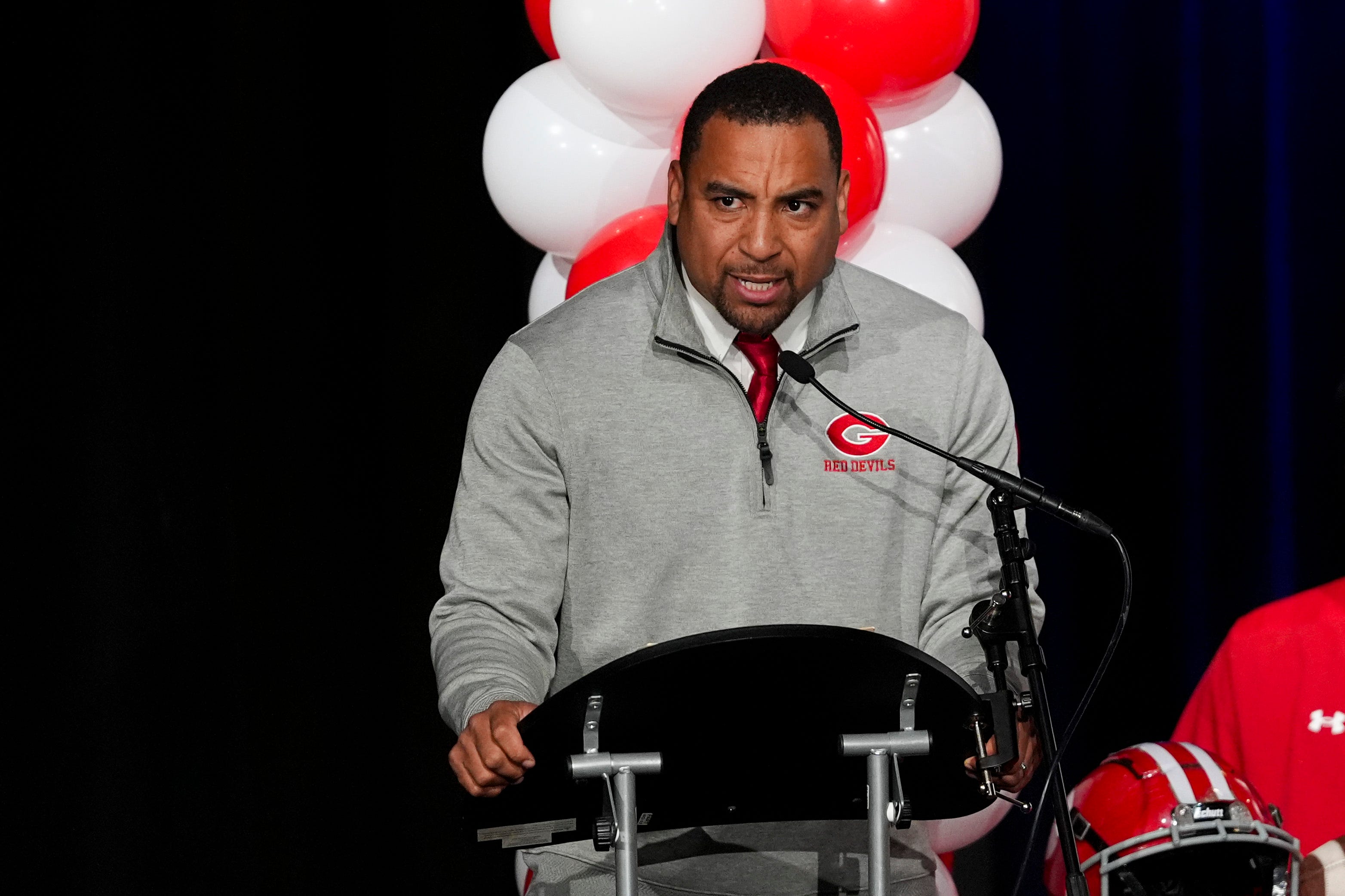 Ridgeway football coach Duron Sutton hired to replace Gene Robinson at ...