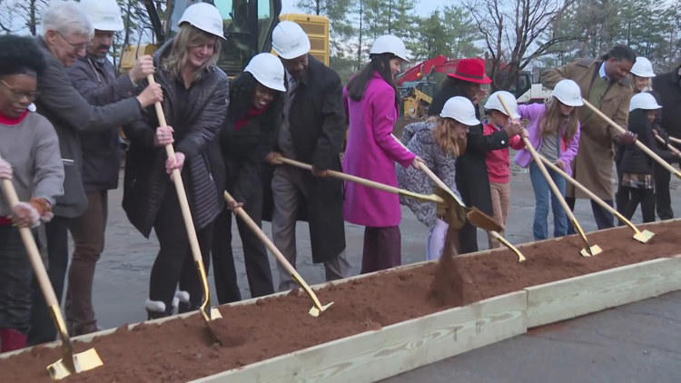 Officials break ground on Allen Jay Elementary in High Point