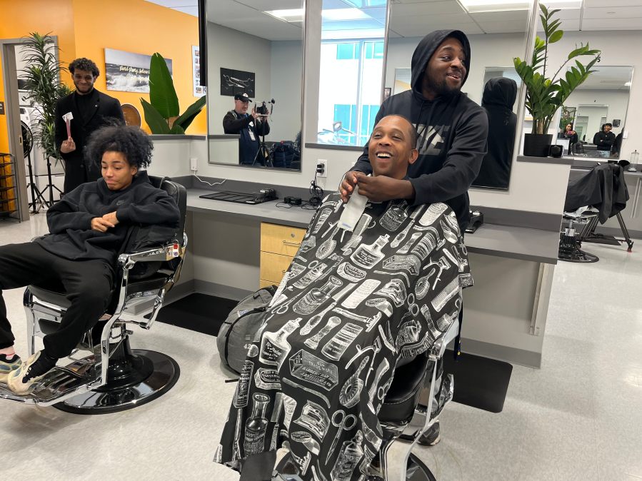 NY secretary of state visits Albany High, highlights trade programs