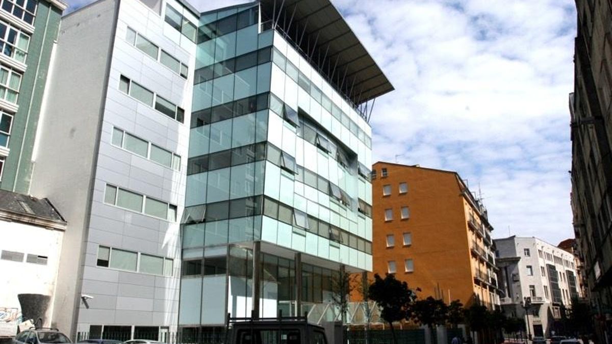 UGT pide al Gobierno cántabro que aplique en diciembre la subida ...