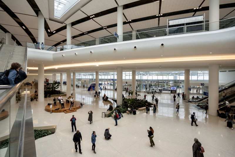 Parking Garage Snafu Allegedly Leads to Airport Bomb Threat
