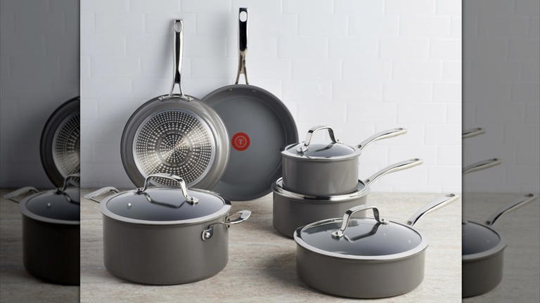 This Costco 10-Piece Cookware Set Has Mixed Reviews