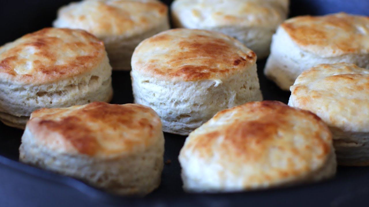 How to make buttermilk biscuits | Classic American buttermilk biscuits ...