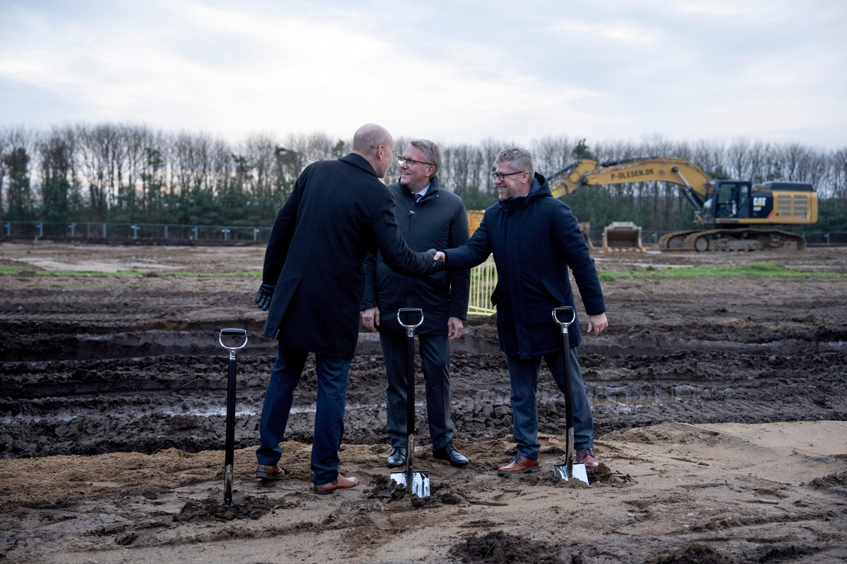 Ukraine starts work on rocket facility in NATO country