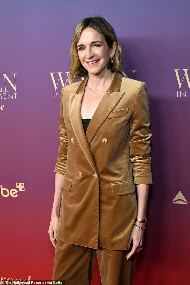 Jimmy Kimmel returns to the red carpet for the first time since death ...