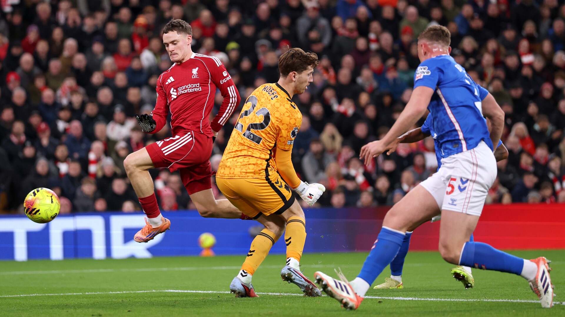 Liverpool 1-1 Sunderland: Lackluster Liverpool manage draw thanks to ...