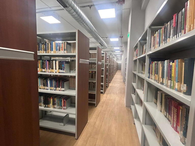 ΑΠΘ: Εγκαίνια βιβλιοθήκης στον χώρο όπου υπήρχε η κατάληψη του Βιολογικού