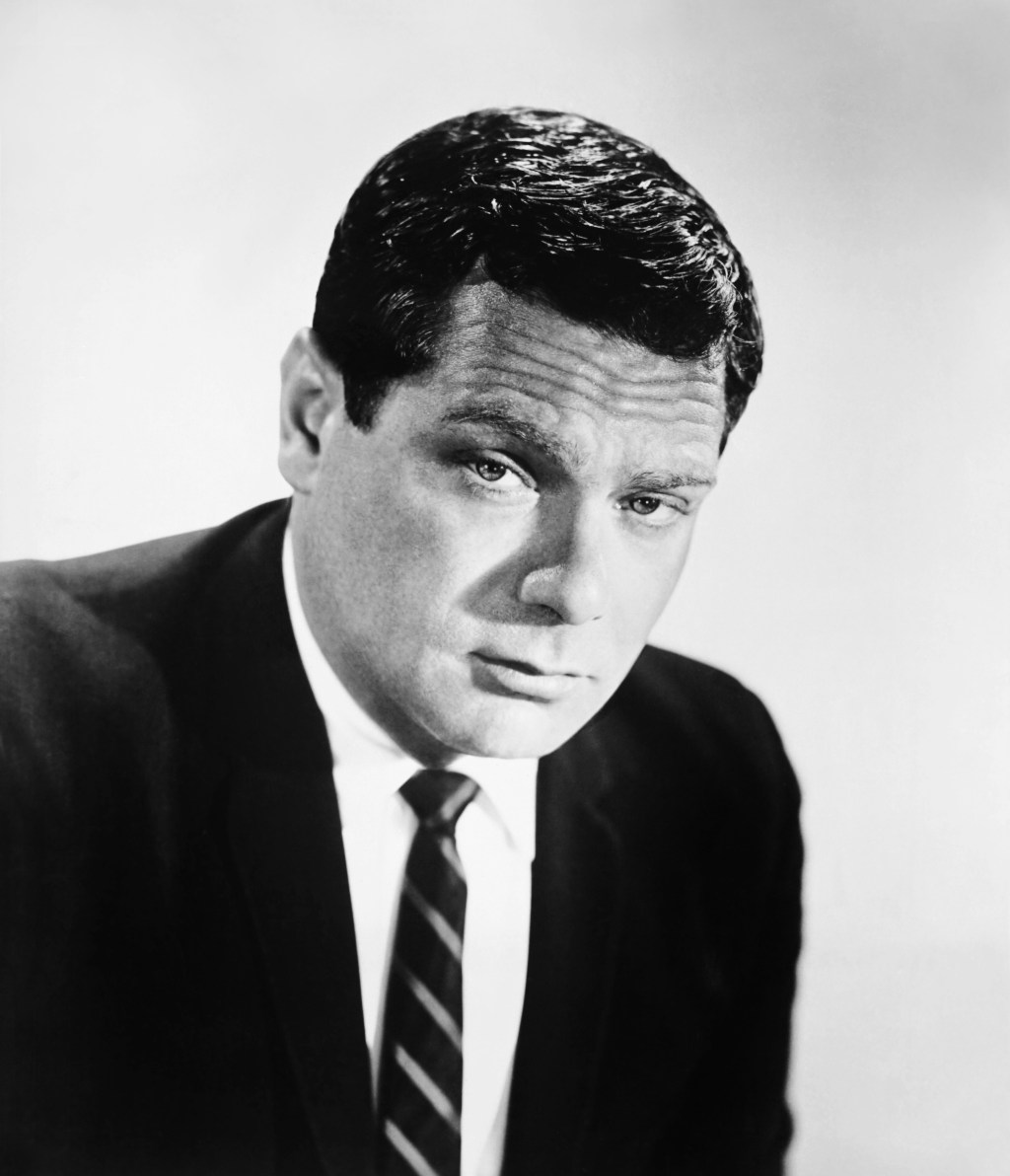 Frosty the Snowman voice actor Jackie Vernon exposed by son for having ...