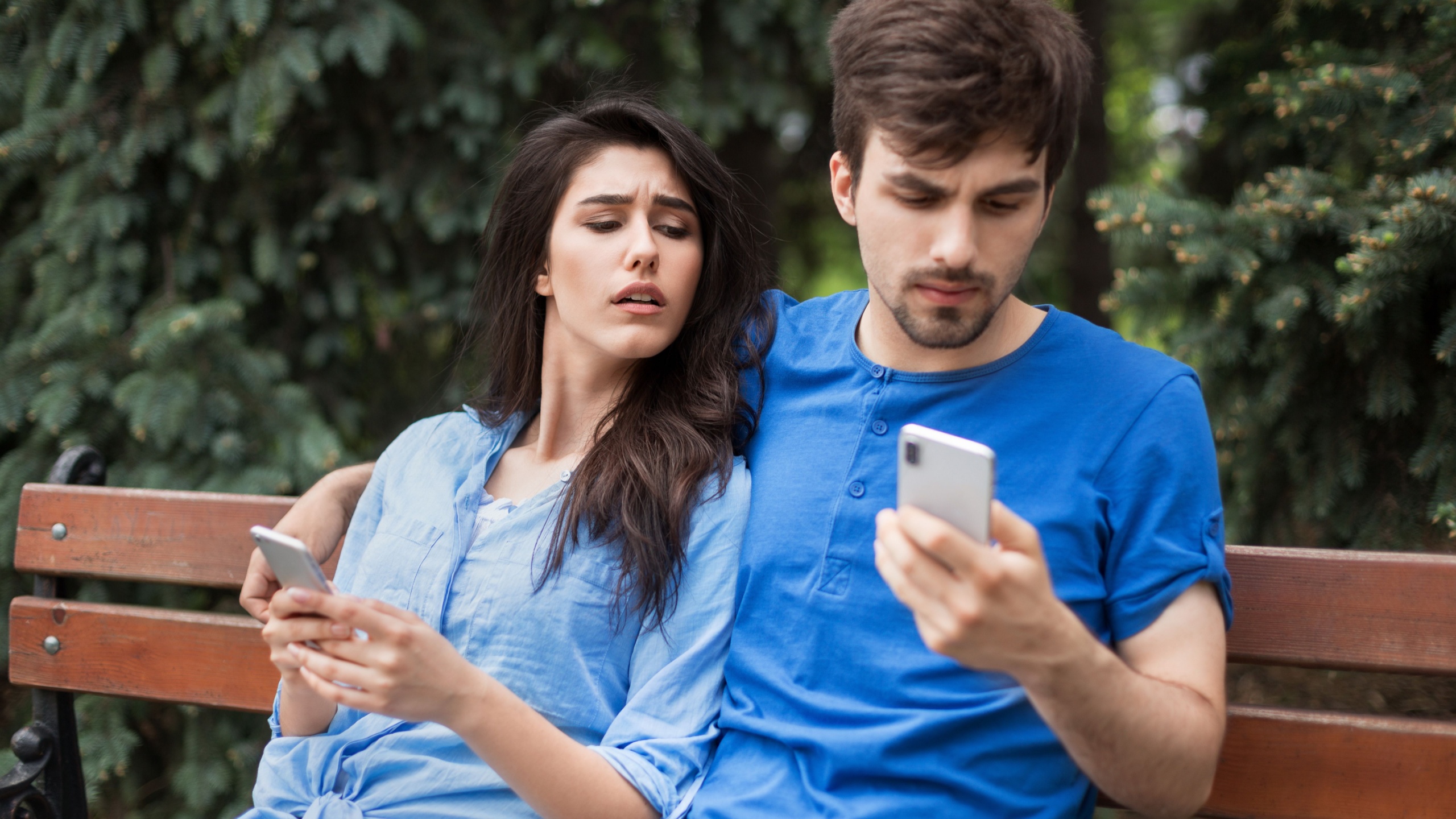 10 signs a person may be creating distance