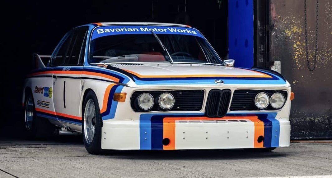 El primer BMW 3.0 CSL “Batmobile” de competición está a la venta y ...
