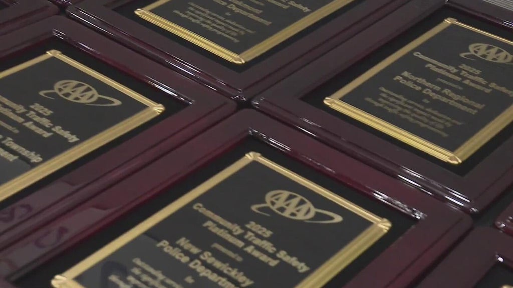 AAA honors Pittsburgh-area police departments for helping keep roads safe