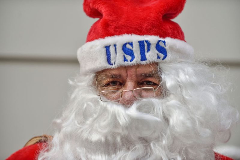 USPS gives holiday mail deadlines