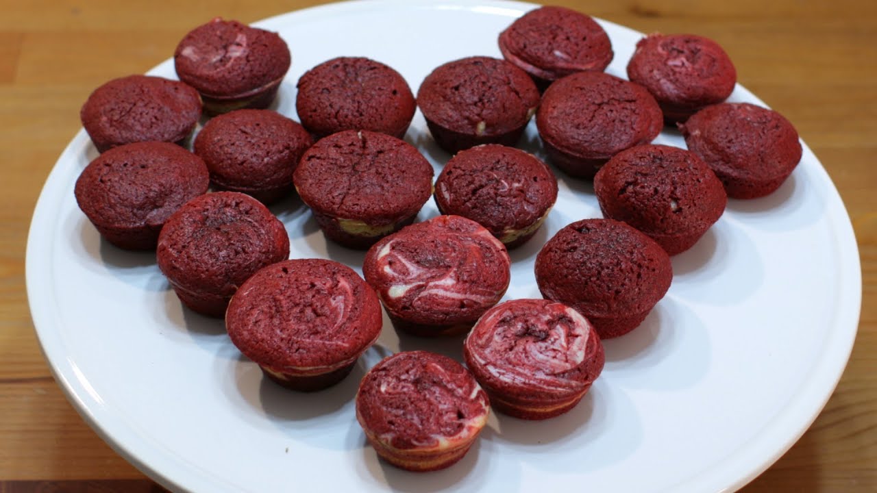 How to make red velvet cheesecake brownie bites
