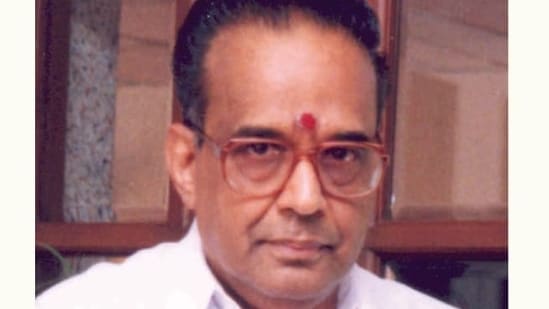Legendary producer AVM Saravanan of AVM Productions dies a day after ...