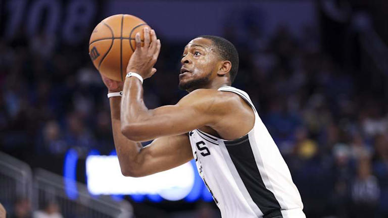 Controversial Jonathan Isaac foul leads to Magic loss vs. Spurs