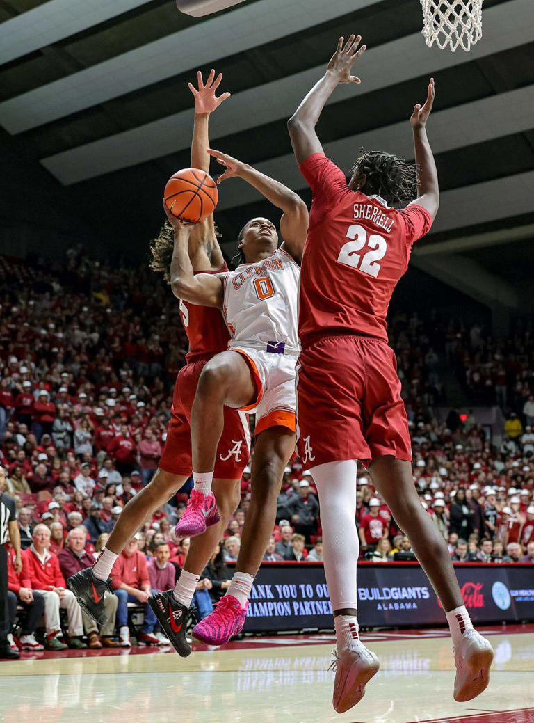 So close: Clemson men's basketball drops tight game vs. No. 12 Alabama