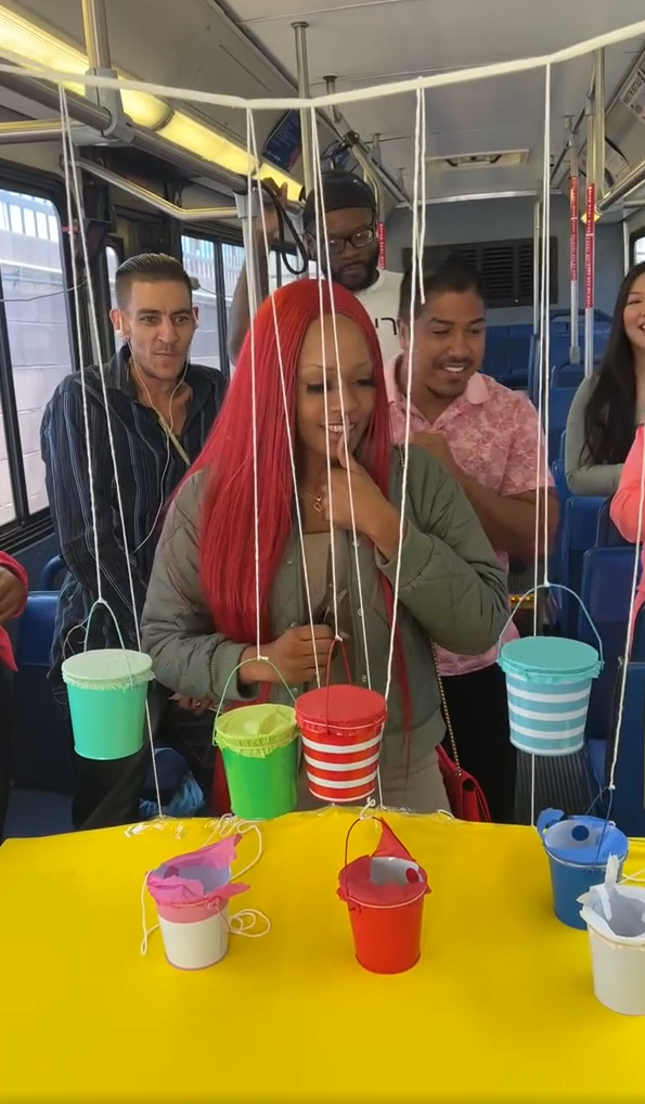 Prize game on a bus – spreading joy everywhere