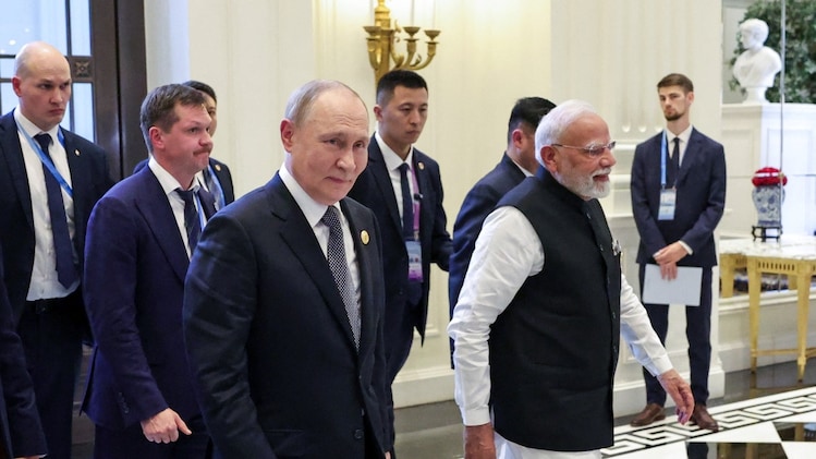 'Trade unionism type diplomacy': Kanwal Sibal decries three envoys ...