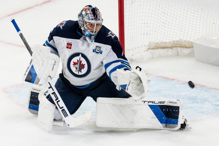 Caufield scores shootout winner, Canadiens beat Jets 3-2 to snap 2-game ...