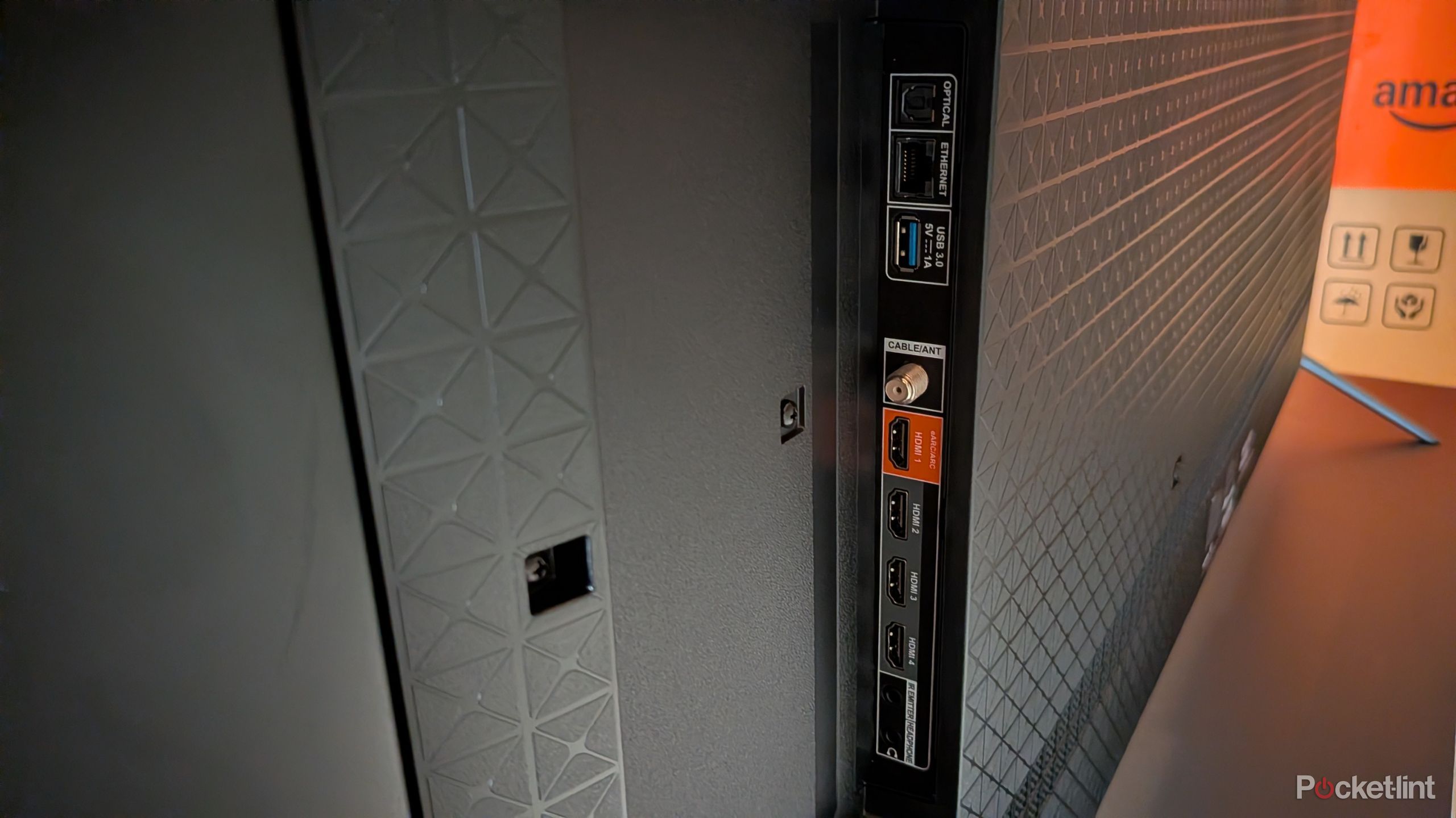 I finally used my smart TV's USB port, and I'm shocked I didn't earlier