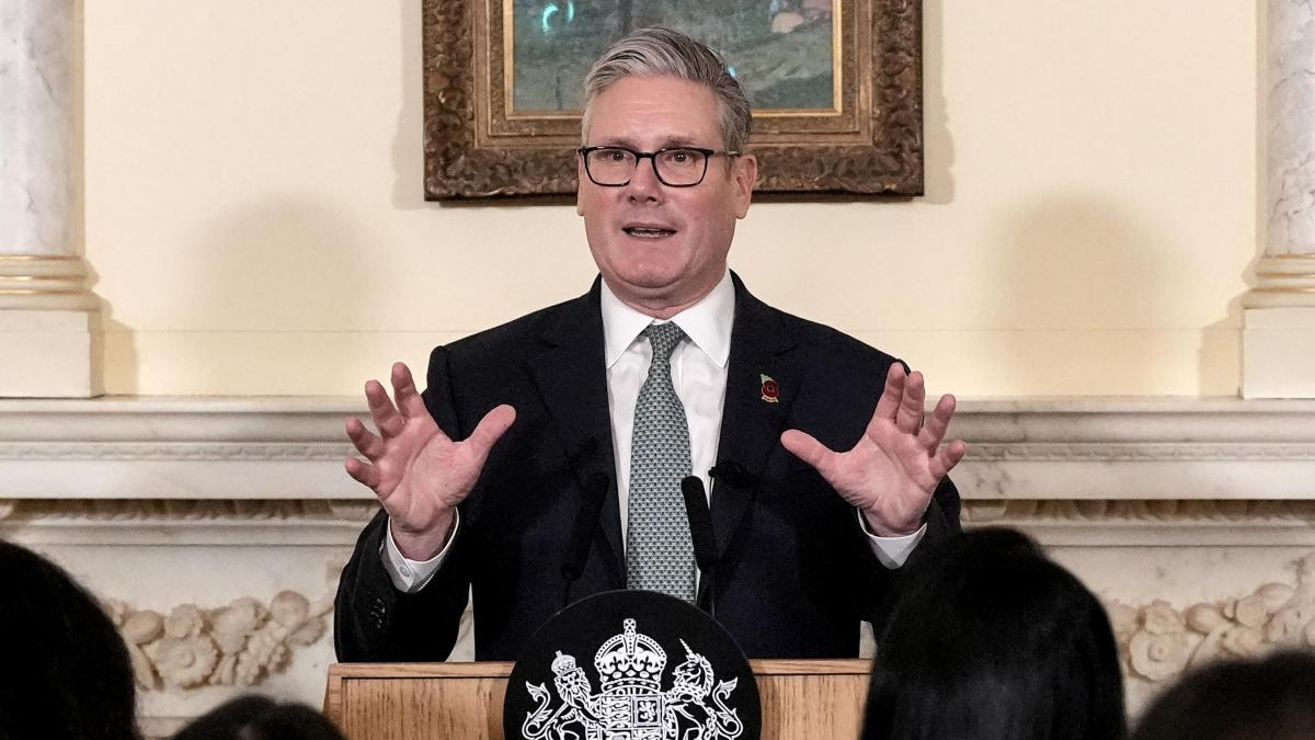 Starmer busca desesperadamente cómo paliar los efectos del Brexit y ...