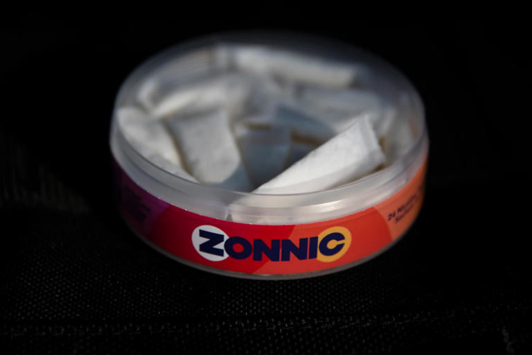 Nicotine pouches glamourized on social media, little talk about risks ...