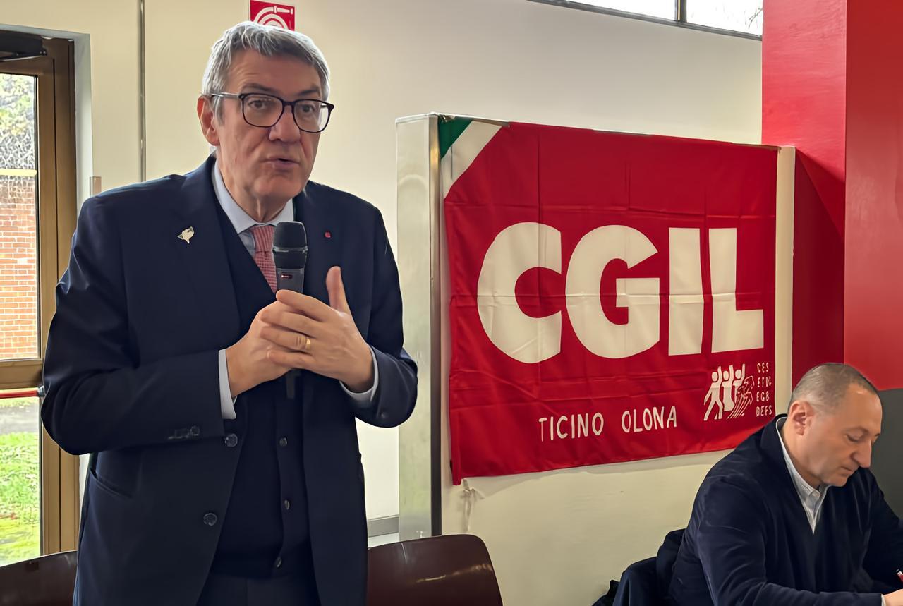 Il futuro della Nms di Nerviano. Landini in visita al centro ricerca ...