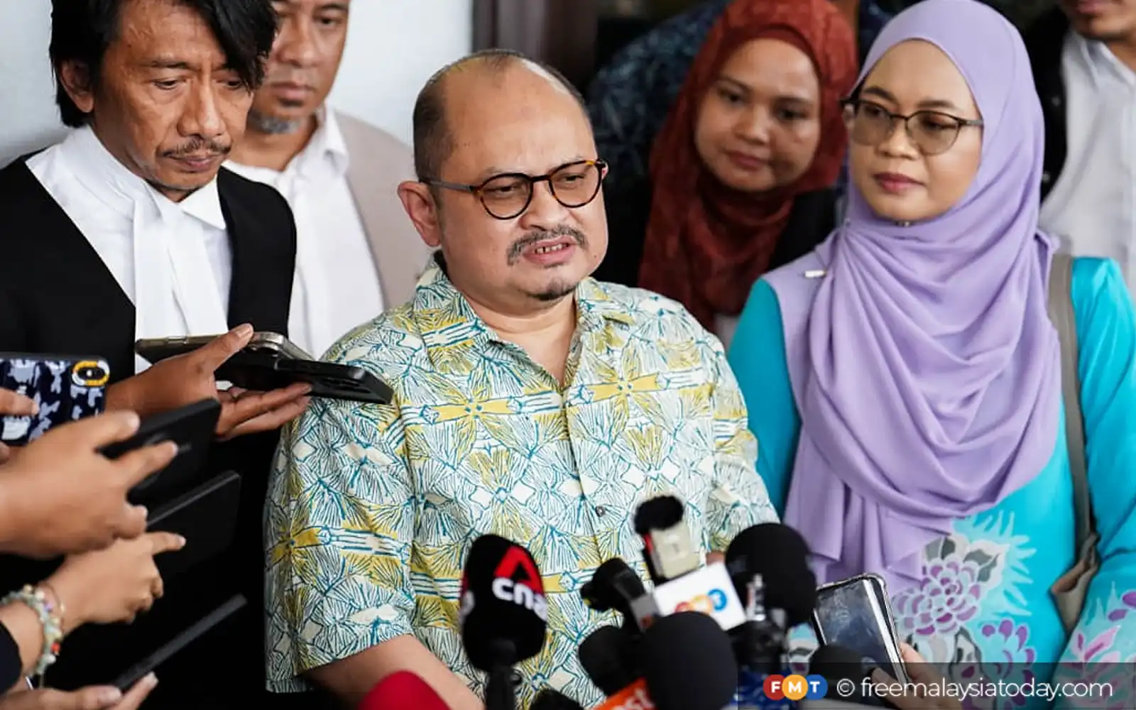 Shamsul vows action over out-of-line comments on his corruption case