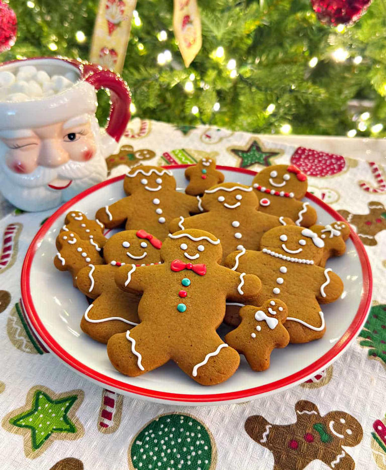 The cutest gingerbread cookies