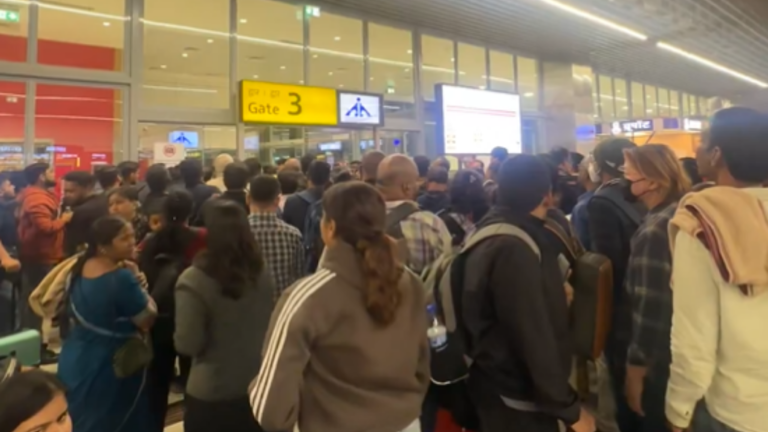 IndiGo chaos at Pune airport: Flights face delays; flyers stuck inside ...