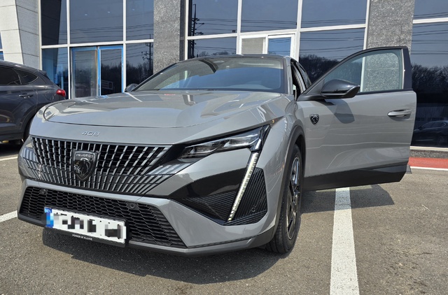 Peugeot 408 GT: CUV that corners like a sedan and offers over 50 cubic ...