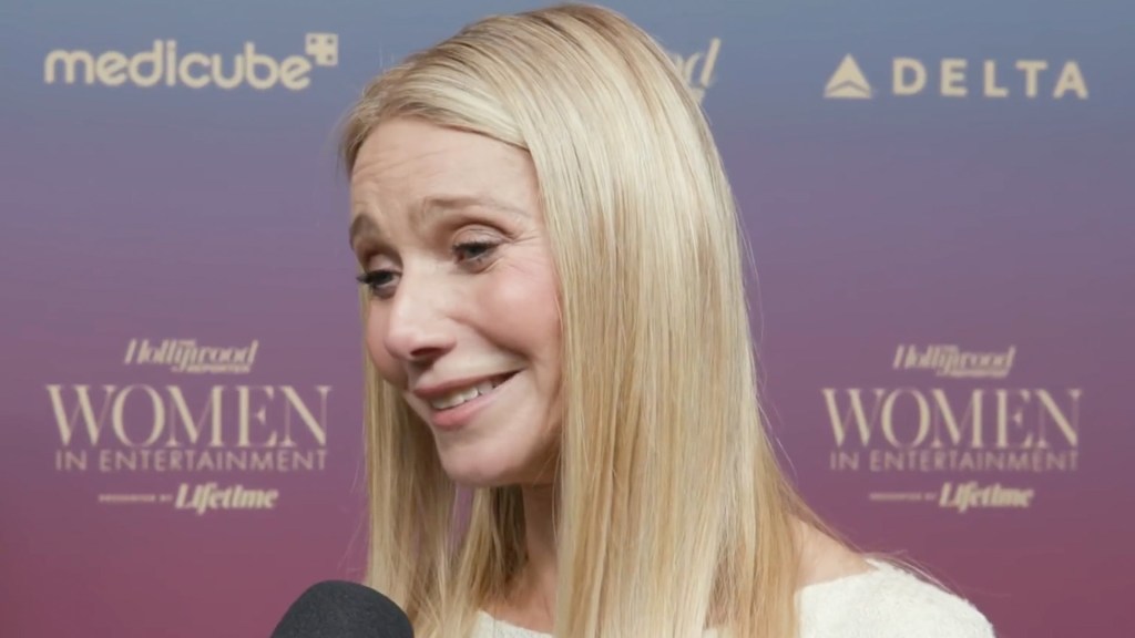 Gwyneth Paltrow on receiving award from Robert Downey Jr. & positive ...