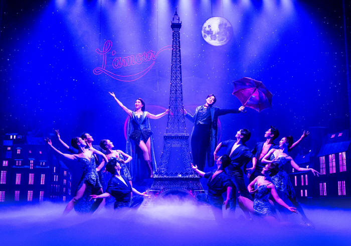 Best show on earth I've been waiting for 3 years... Moulin Rouge! Hong ...