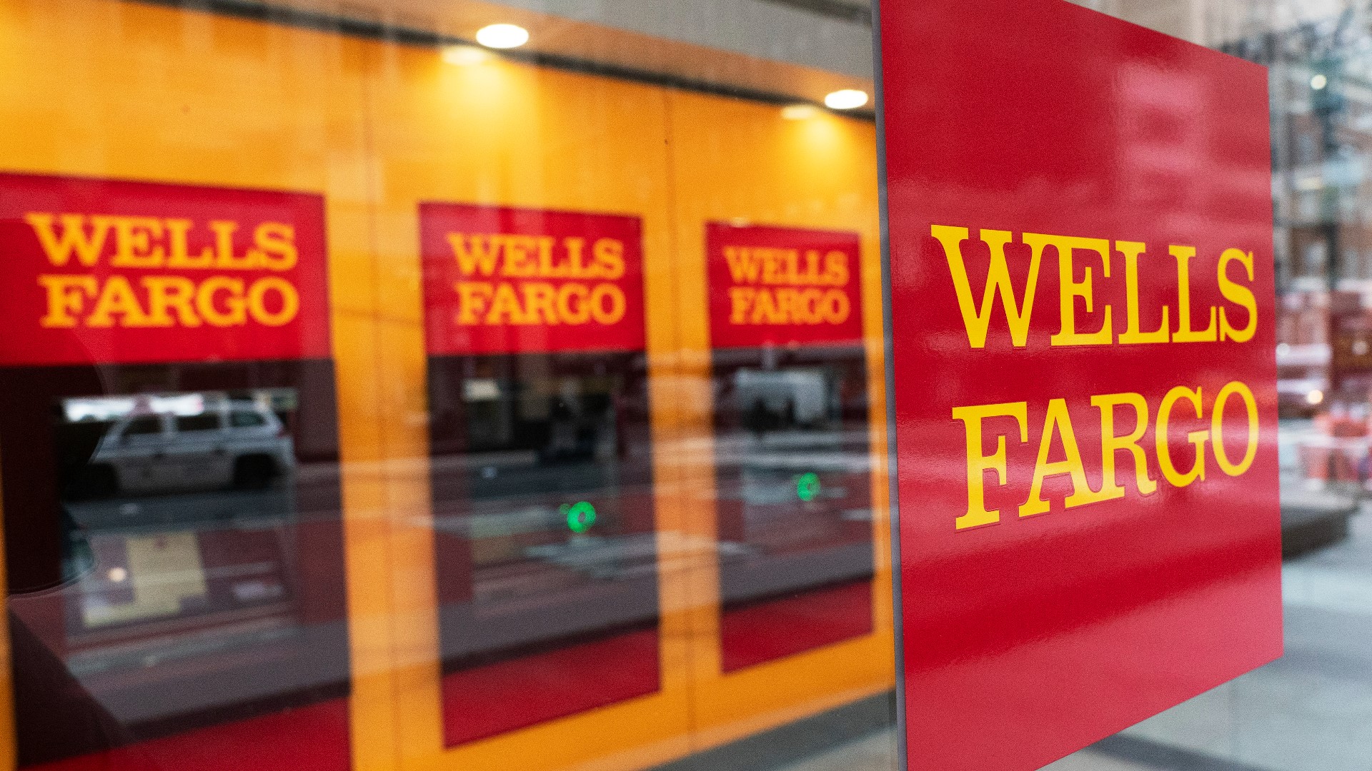 Wells Fargo to lay off over 100 employees