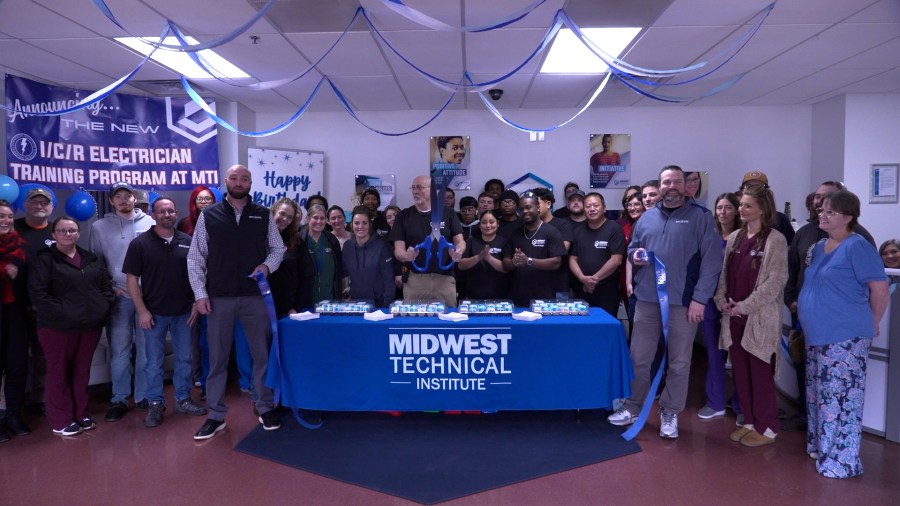 Midwest Technical Institute launches new electrician program