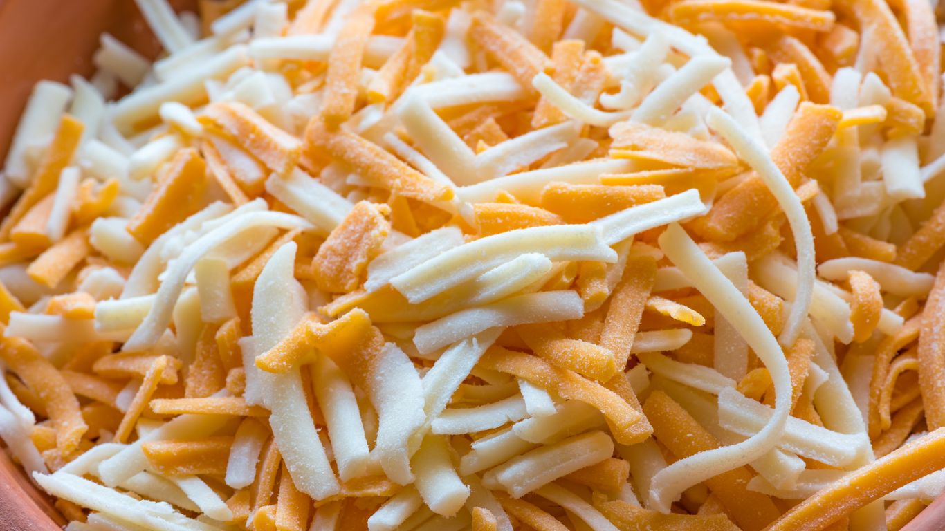 Huge recall of shredded cheese sold at Aldi, Target, Walmart amid metal ...