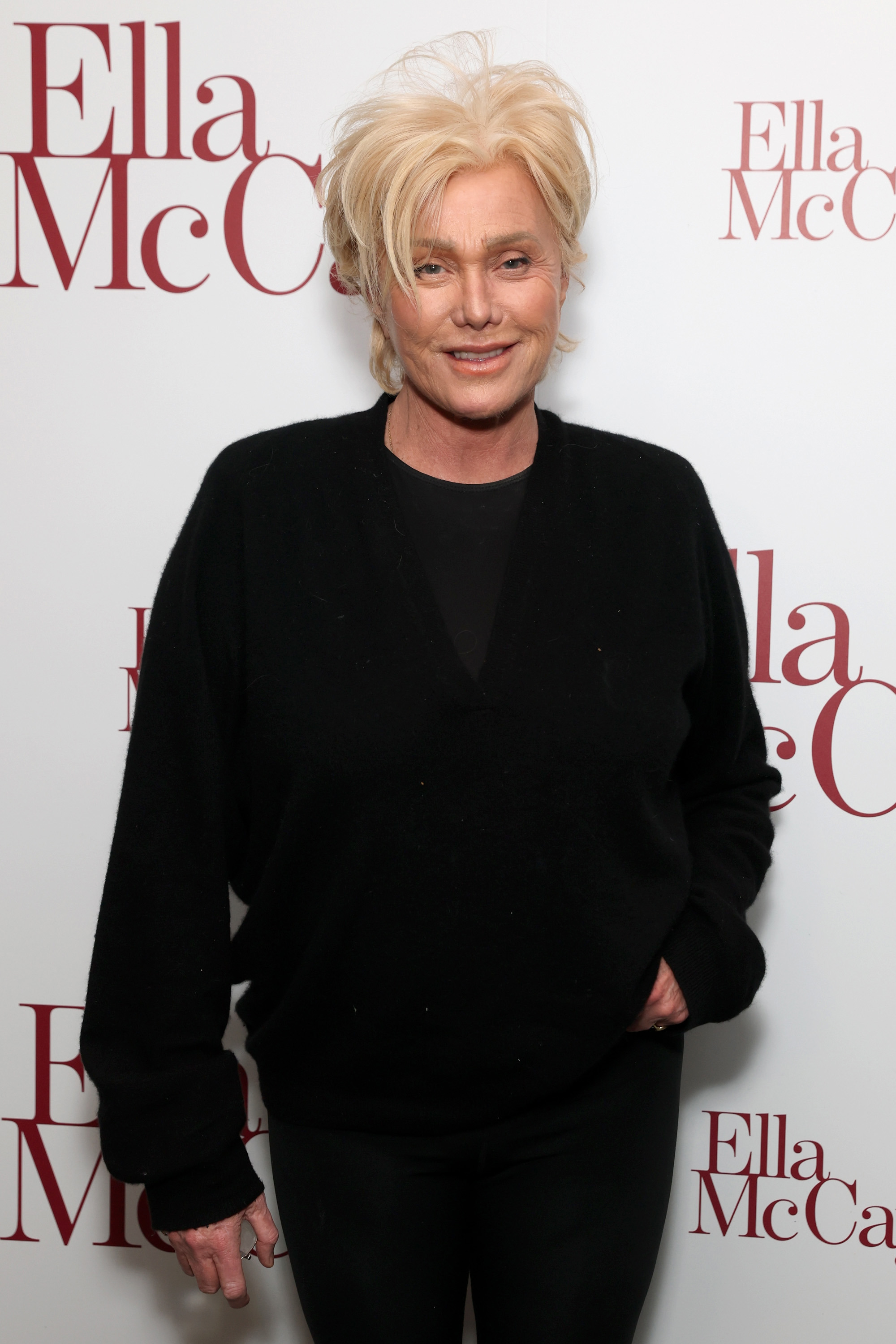 Deborra-Lee Furness seen for first time since Hugh Jackman went public ...