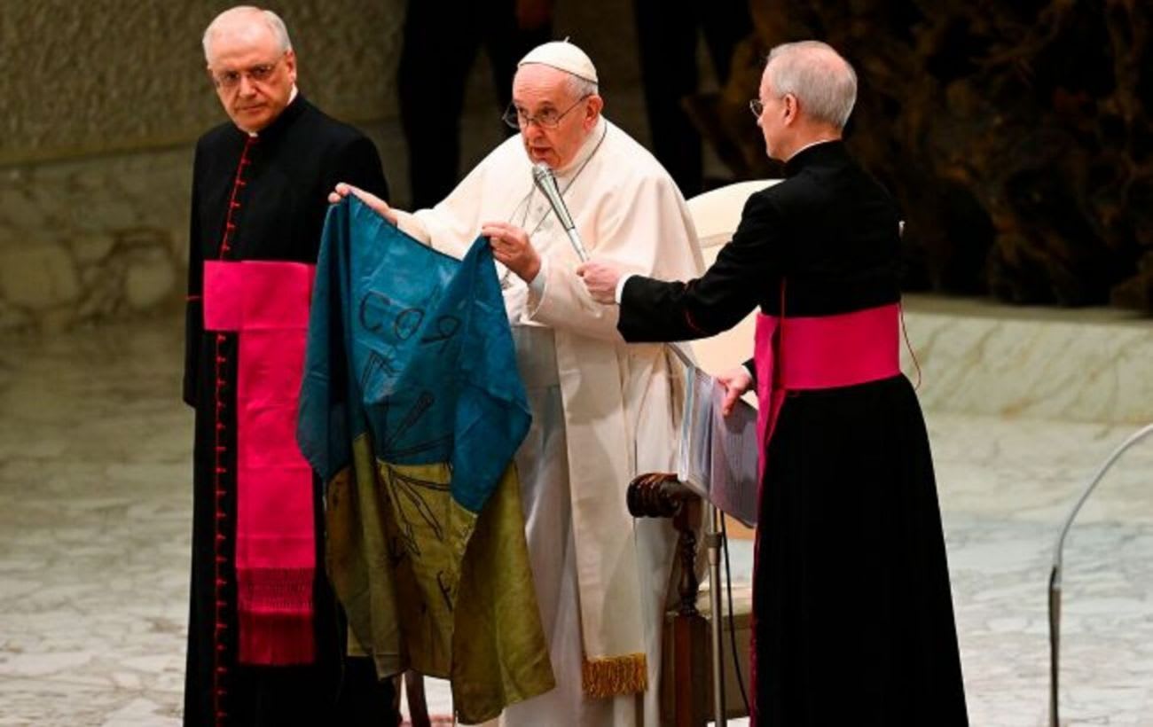 Pope Francis includes Ukraine in his will: What he allocated money to
