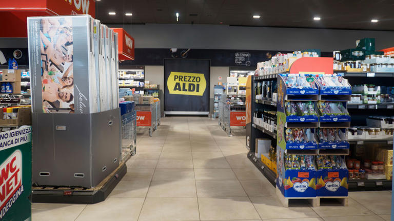 The unique features you'll find at the largest Aldi store in the world