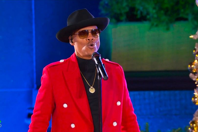 Fans accuse New Edition of 'lip syncing' as they reunite for ...