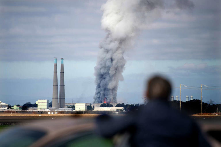 Calif.'s enormous battery plant ignited. Now scientists say it spread ...