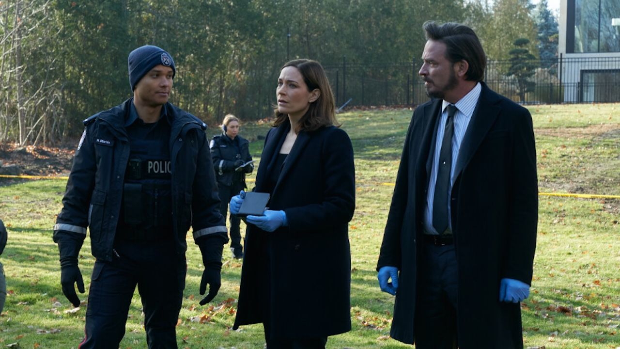 Law and Order Toronto will return to The CW after the season 1 finale ...