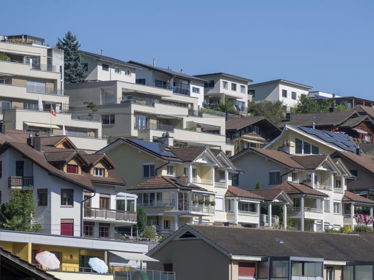 Preise für Wohneigentum steigen im November weiter